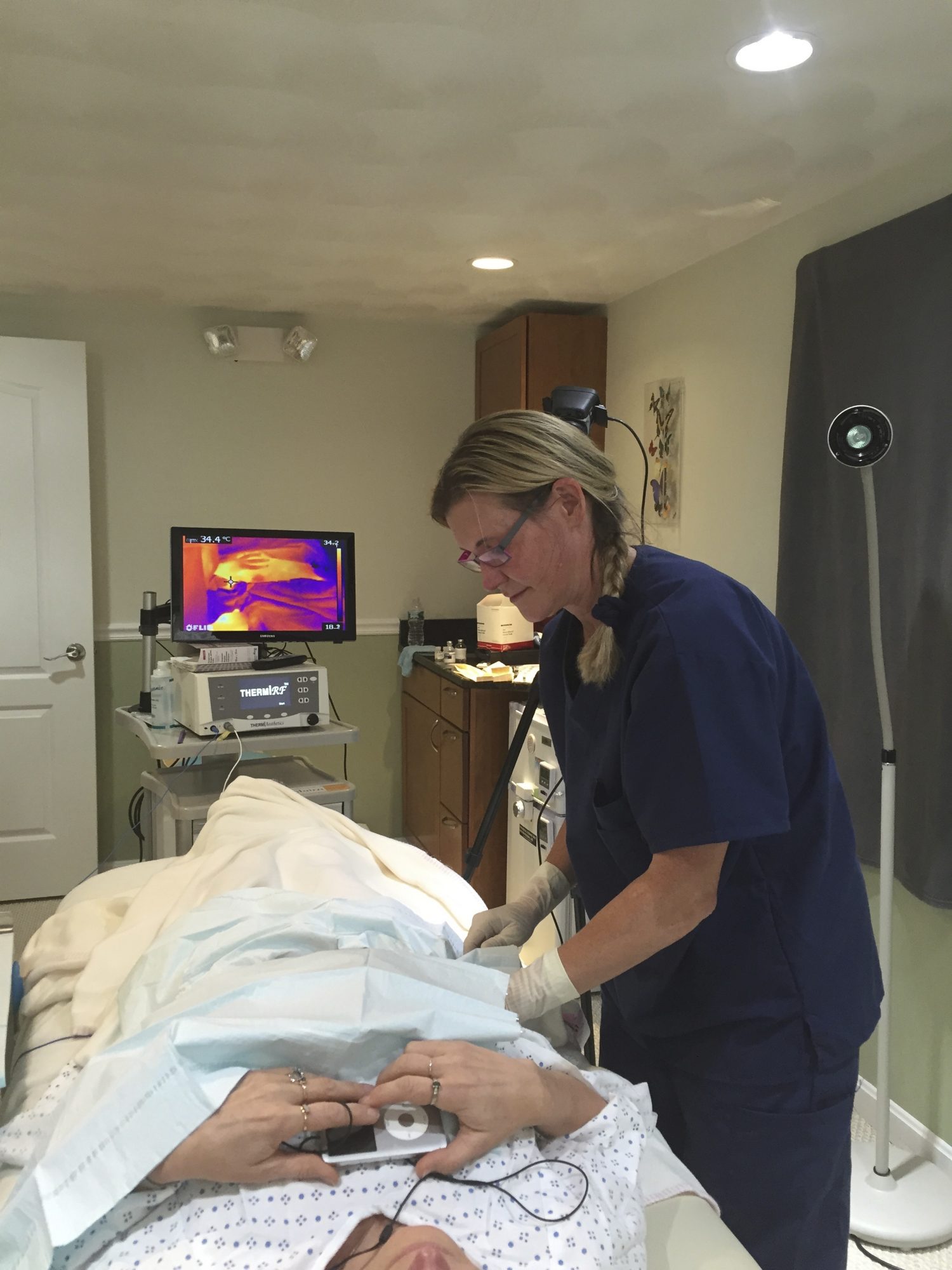 Meet Jennifer Weyler of Aponi Aesthetics in Worcester – Boston Voyager ...