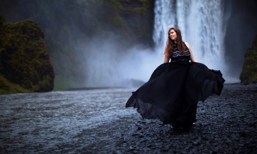 Meet Amanda Geist of MCAG Photography in Nashua – Boston Voyager ...