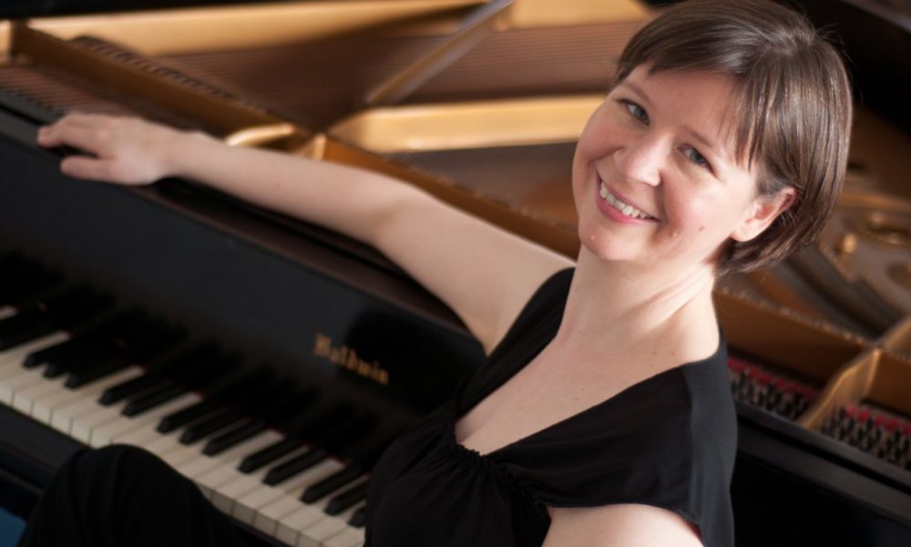 Meet Barbara Lieurance of Tardigrade Stage – Boston Voyager Magazine ...